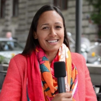 Alice Tumler , Multilingual host | whatchado