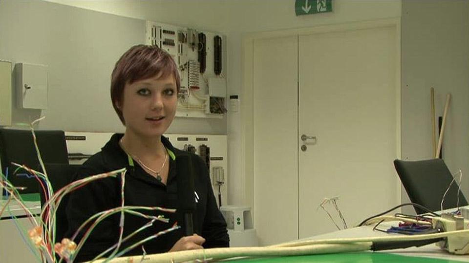 Esther Binder | Lehrling Informations- & Telekommunikationstechniker ...