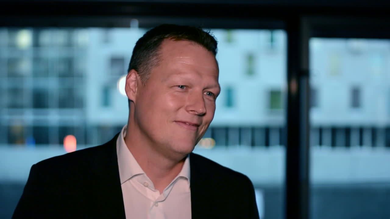 Frank Hassler | Senior Vice President E-Recruiting | whatchado