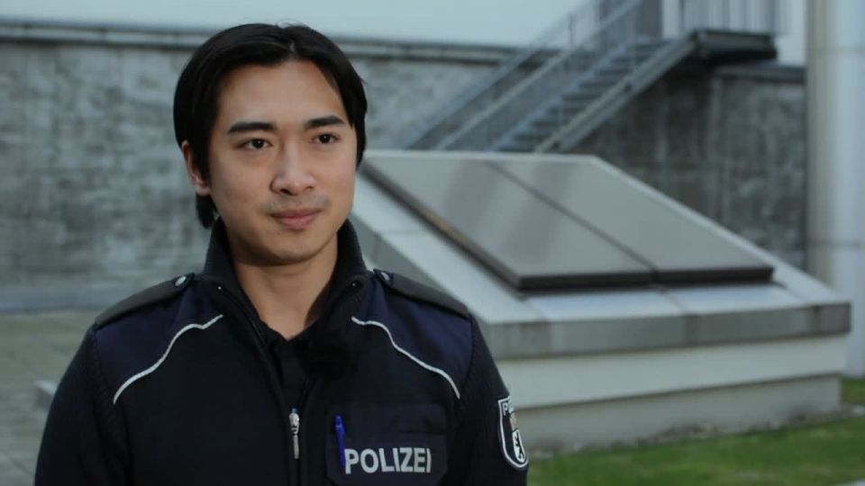 Aaron Le, Objektschützer beim Zentralen Objektschutz - Polizei Berlin ...