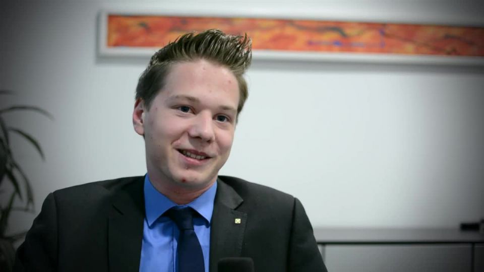Alexander Pöppl | Bankkaufmann | whatchado